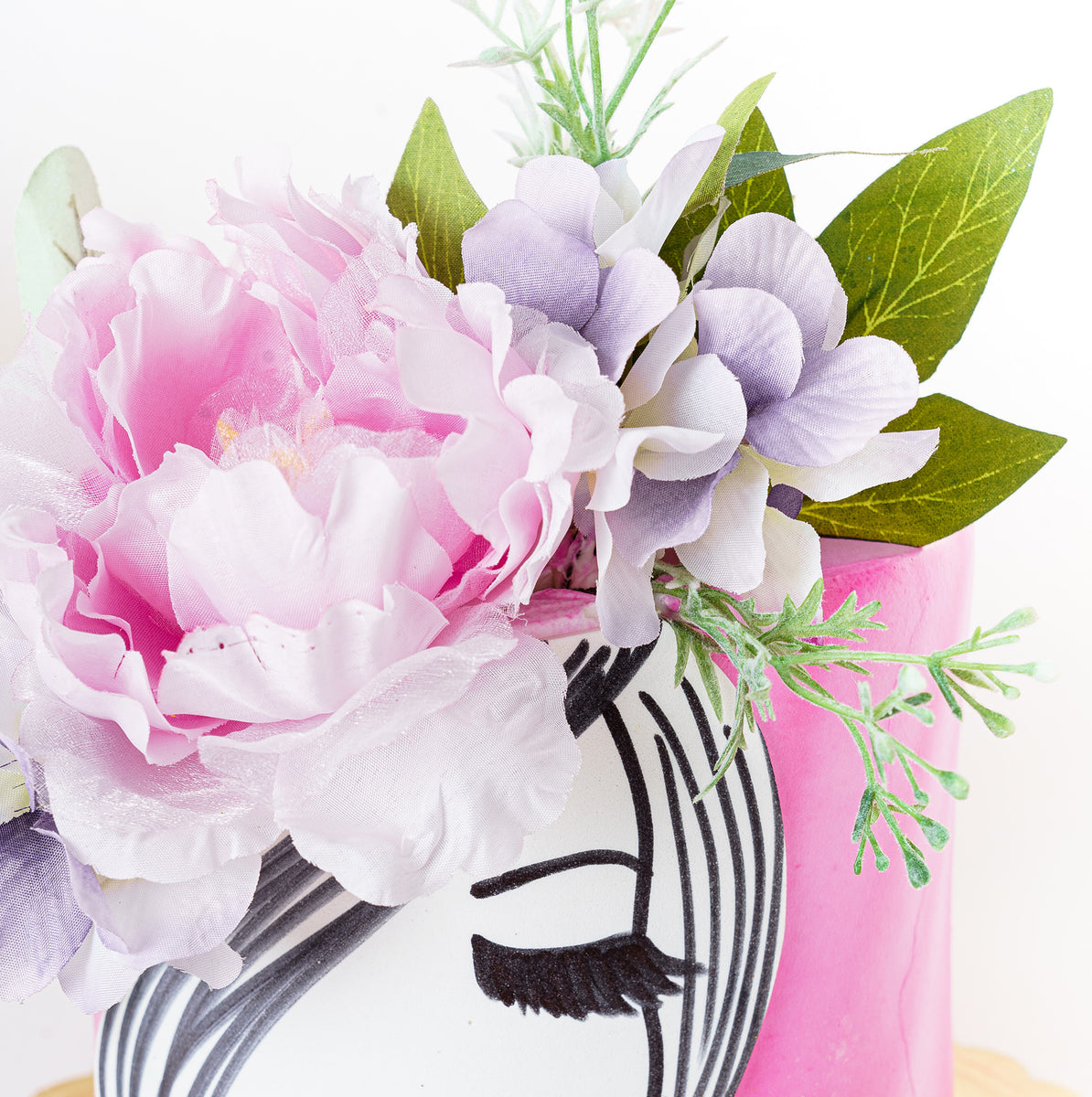 Art's Bakery Glendale | Cake 6 Lady in Flowers